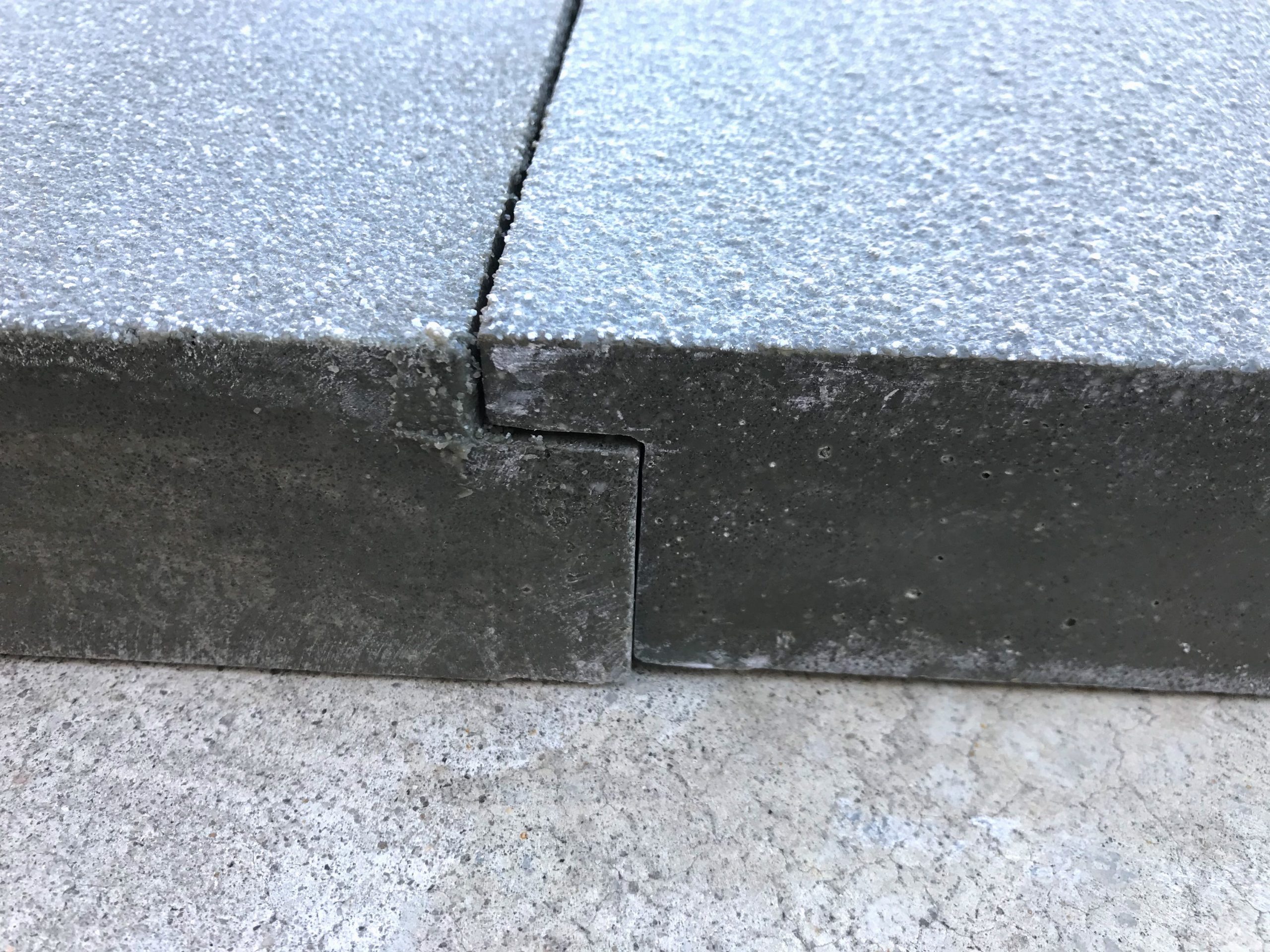 Expansion Joint Cap : FIBRPRO®